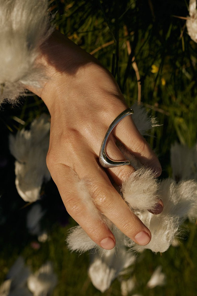 PERI RING – ANNE MANNS Jewelry